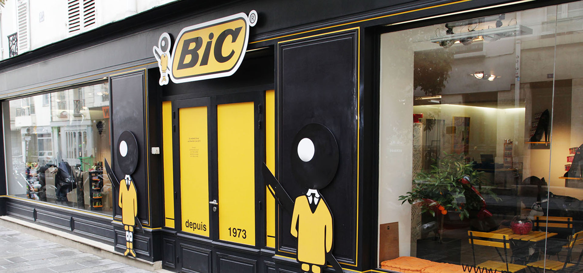 Pop up Store briquet BIC - I Light You ! - Agence Ann(e)